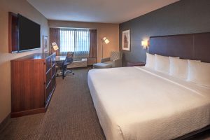 Rooms & Suites | Silver Cloud Hotel - Portland